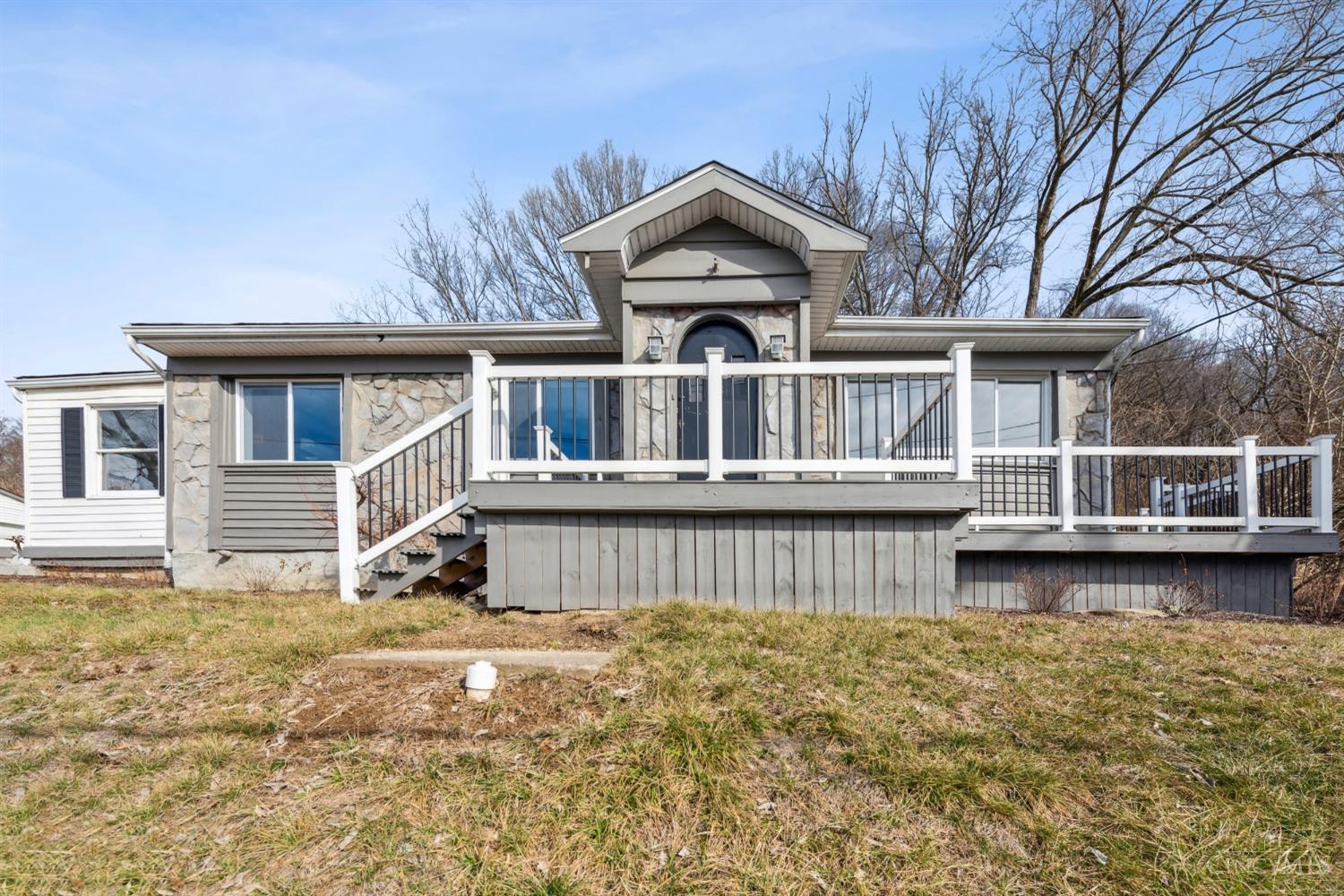 418 Three Rivers Pkwy Addyston OH 45001 (MLS# 1828893) - Hoeting Realtors