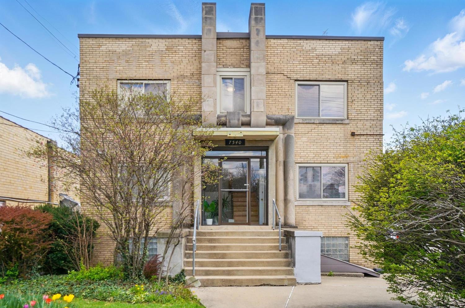 7540 Reading Road Cincinnati OH 45237 - MLS# 1840887