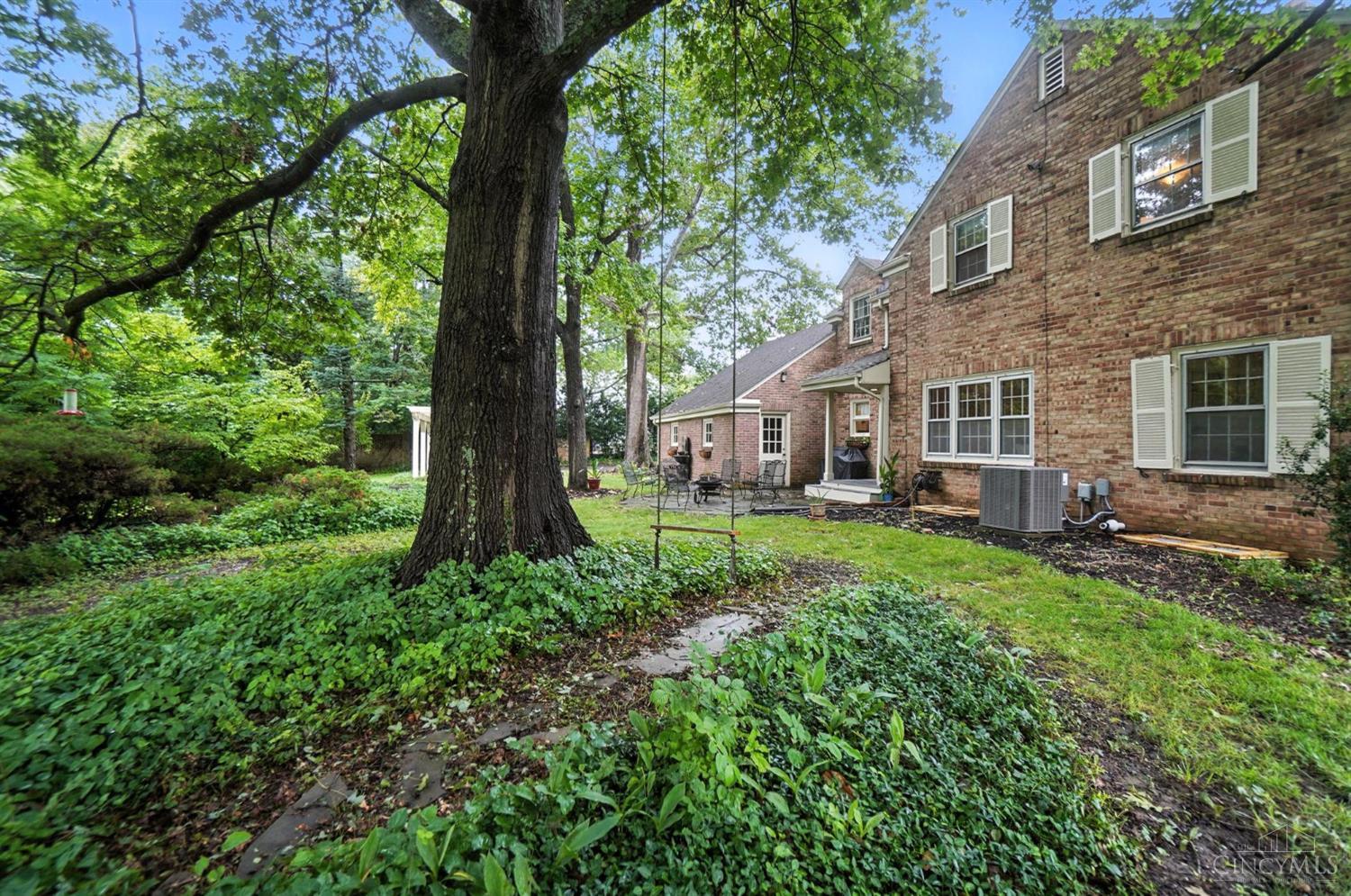 401 New London Rd Hamilton OH 45013 - MLS# 1847939