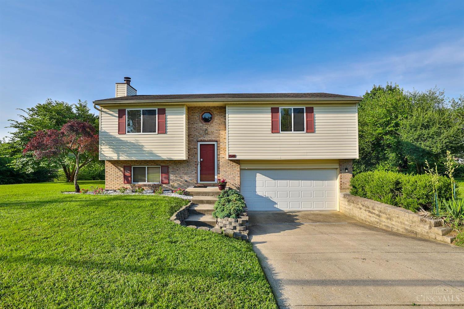 1549 Mandarin Drive Forest Park OH 45240 - MLS# 1848674