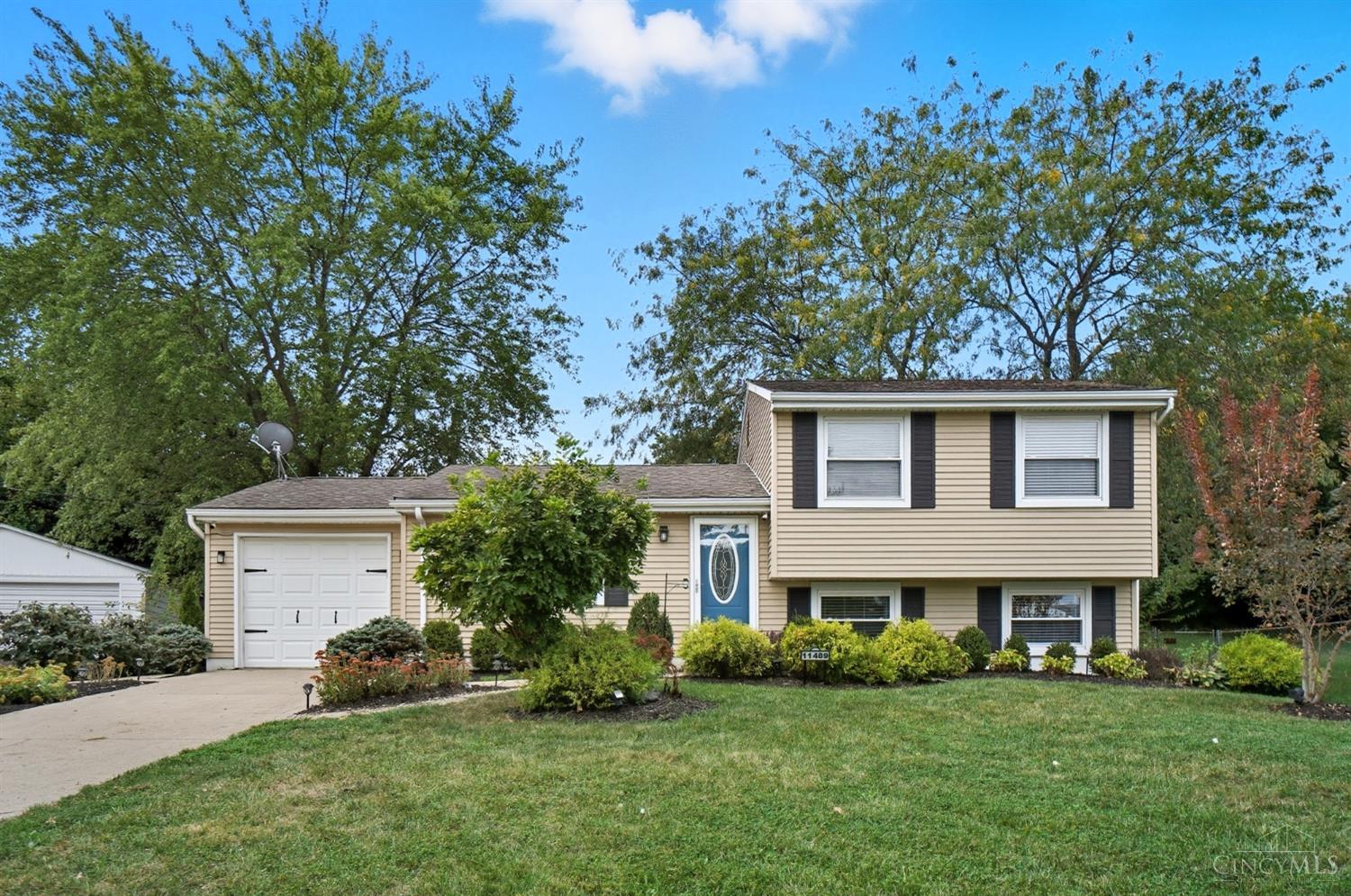 11489 Gravenhurst Drive Colerain Twp OH 45231 - MLS# 1857662
