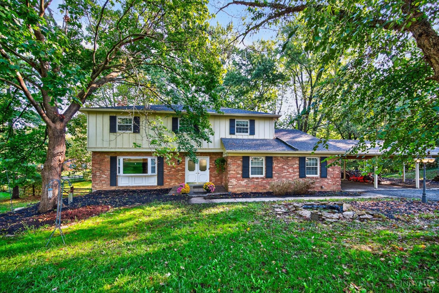 5702 Sherwood Drive Miami Twp OH 45150 - MLS# 1859035