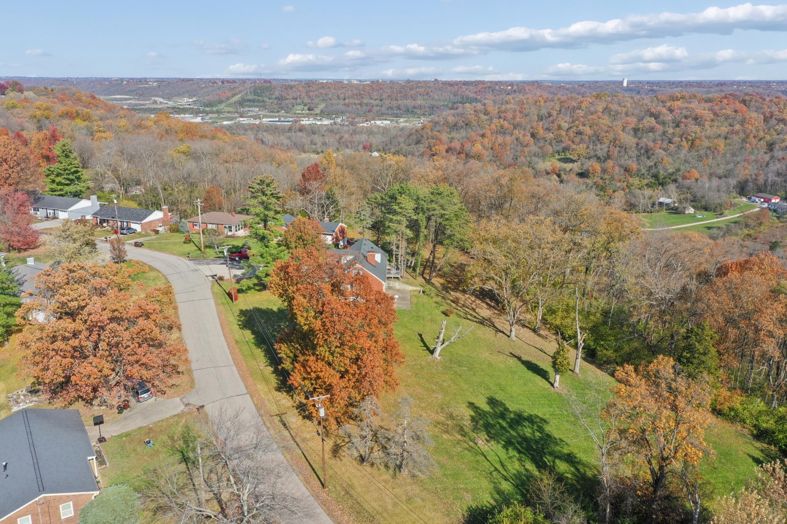 668 Ridgeway Drive Taylor Mill KY 41015 - MLS# 638012